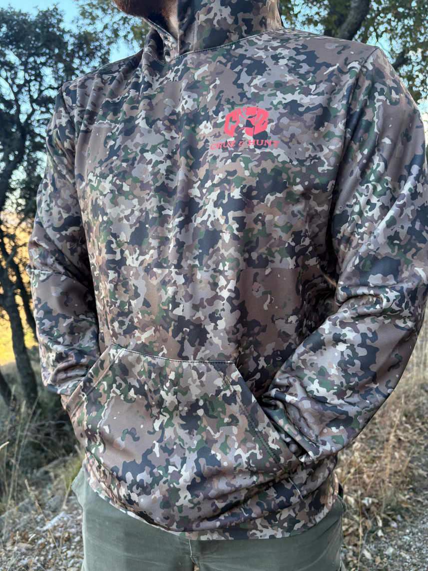 SUDADERA TECNICA CON CAPUCHA COLOR TIERRA CRUZ & HUNT - ARMERIA CALATAYUD
